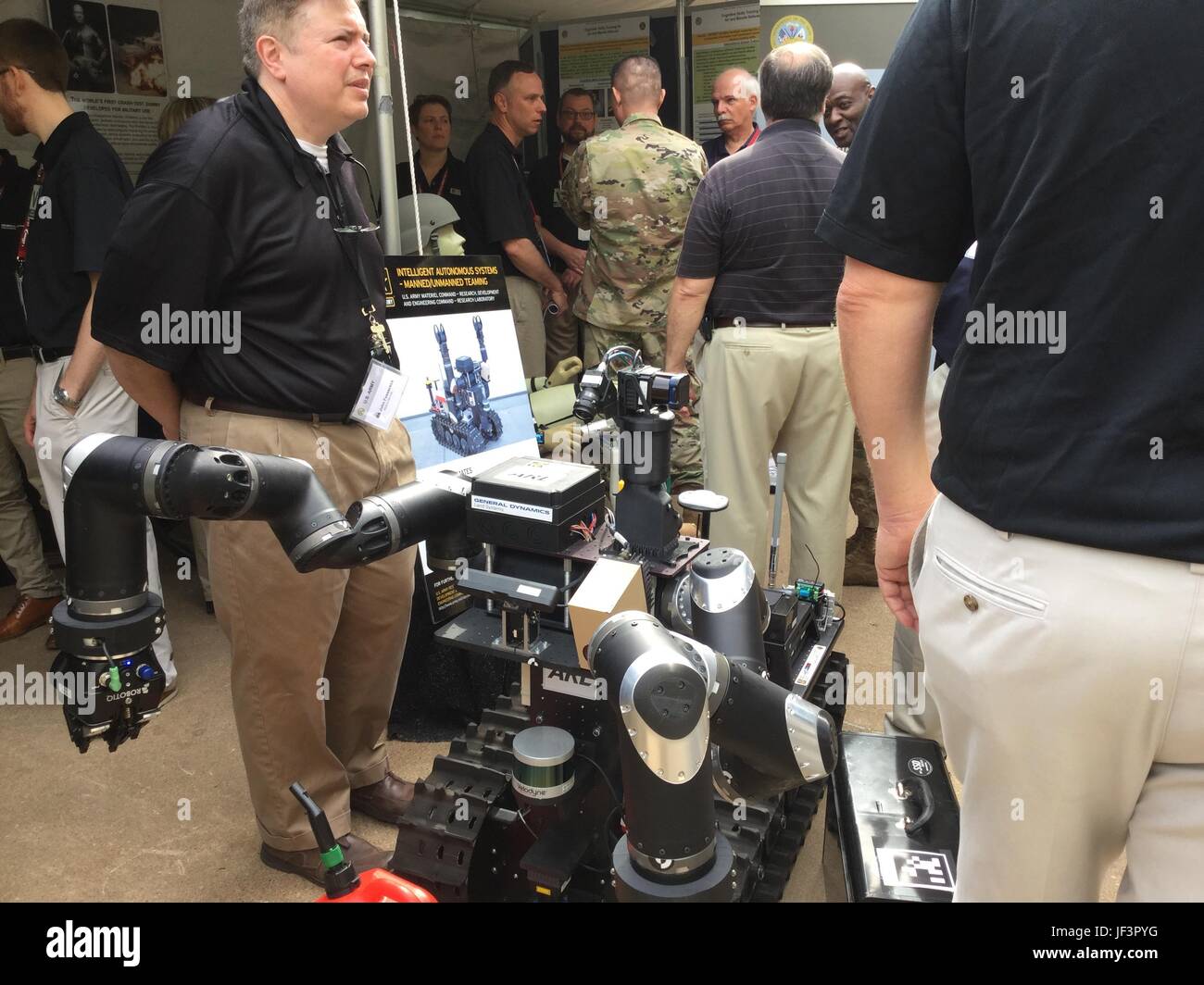 Dod lab day 2017 hi-res stock photography and images - Alamy