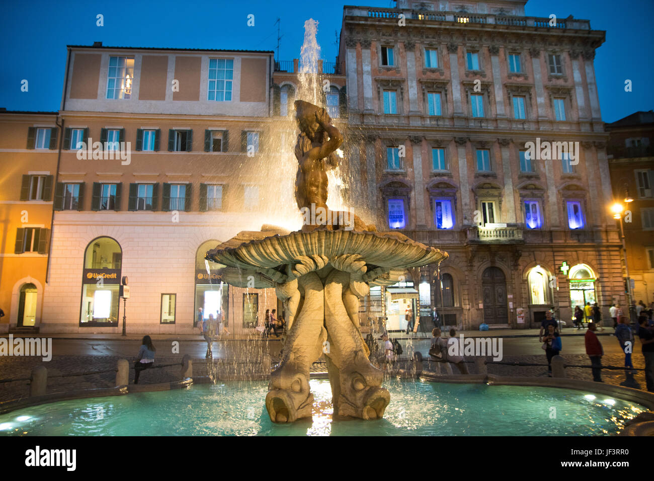 Triton Fountain at Night, Gian Lorenzo Bernini, Barberini square, Rome ...