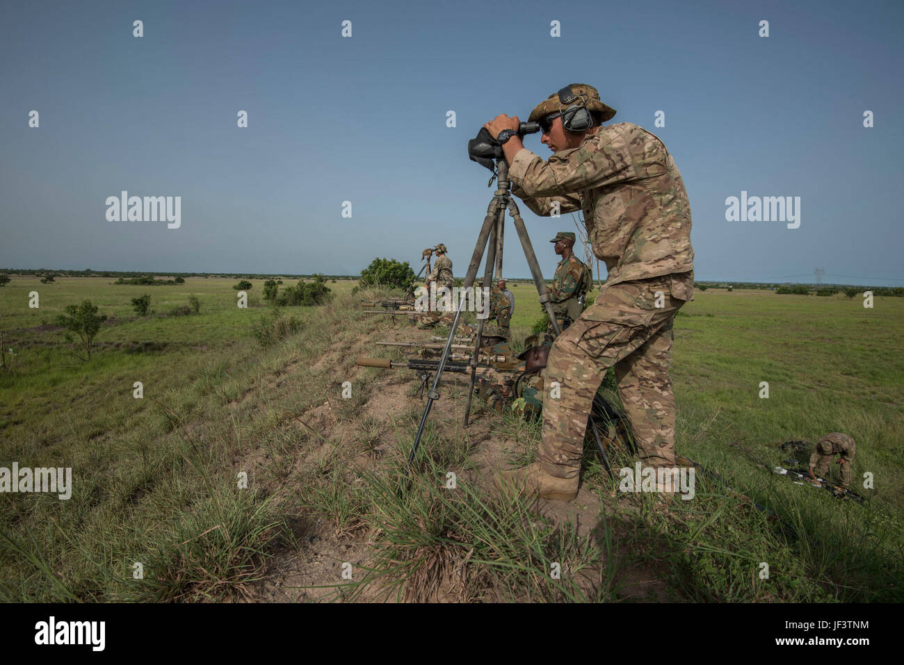 Ghana Armed Forces and U.S. Army Soldiers practice basic sniper ...