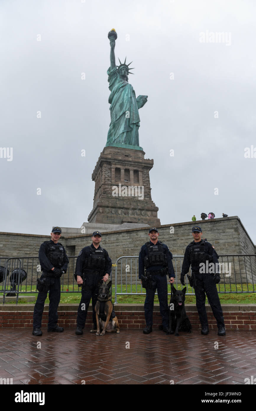 Members of Coast Guard MSST New York and MSST Houston pose while ...
