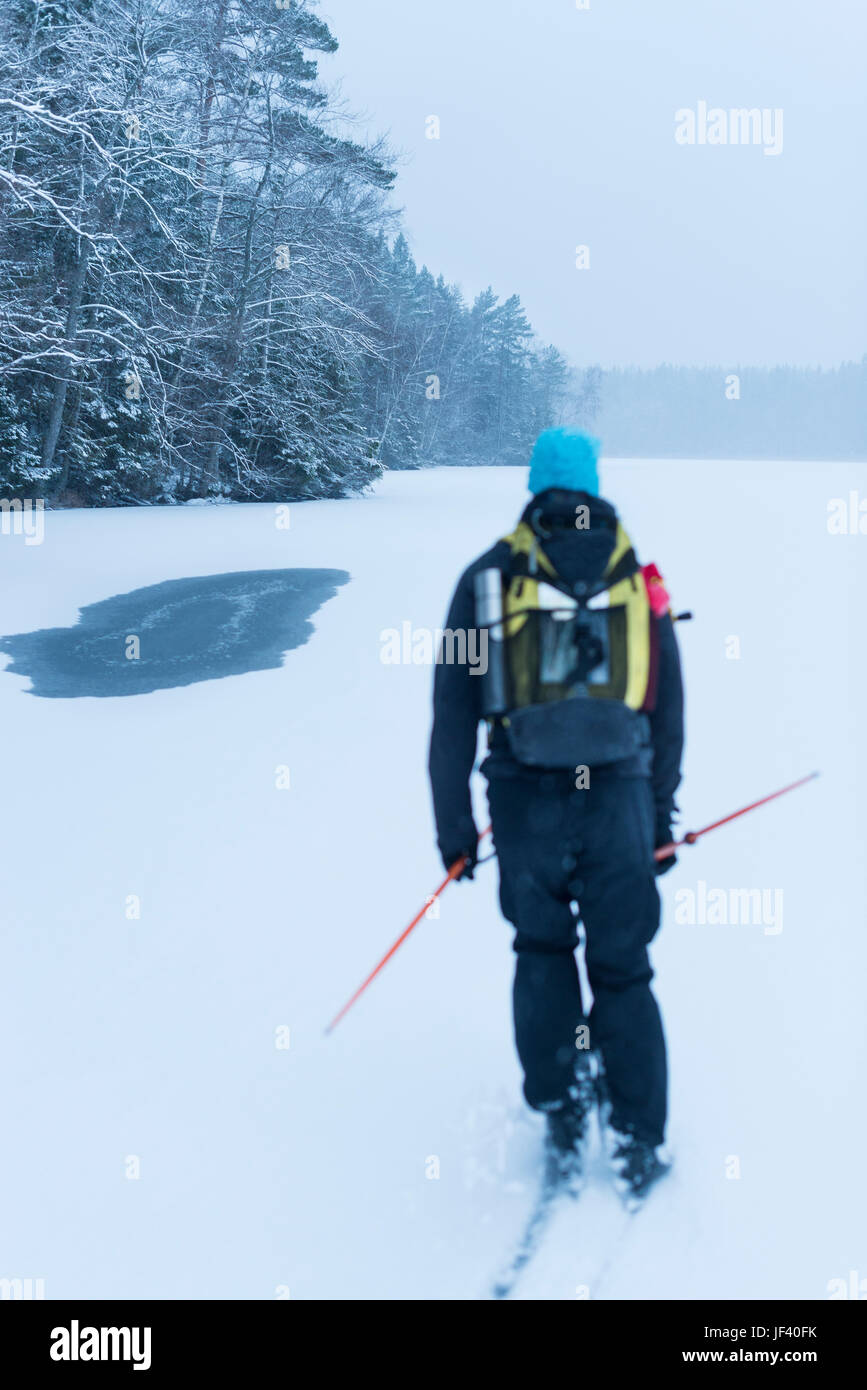 Man long-distance skating Stock Photo - Alamy
