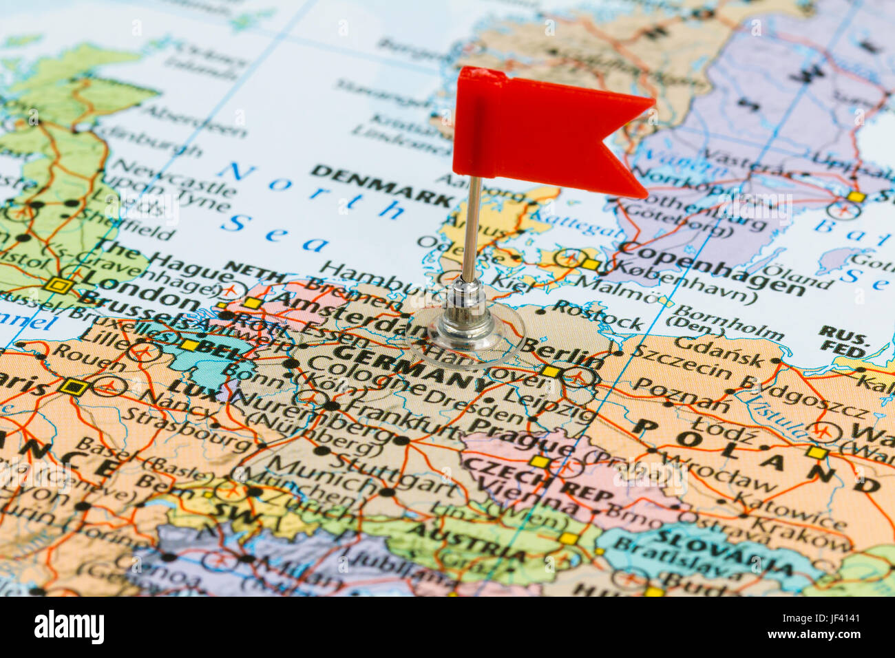 Europe map pin germany hi-res stock photography and images - Alamy