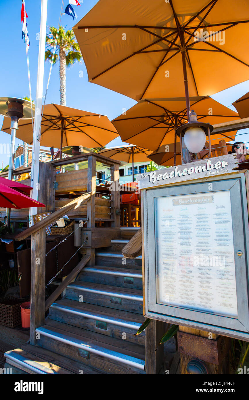 The beach entrance to The Beachcomber Restaurant at Crystal Cove State ...