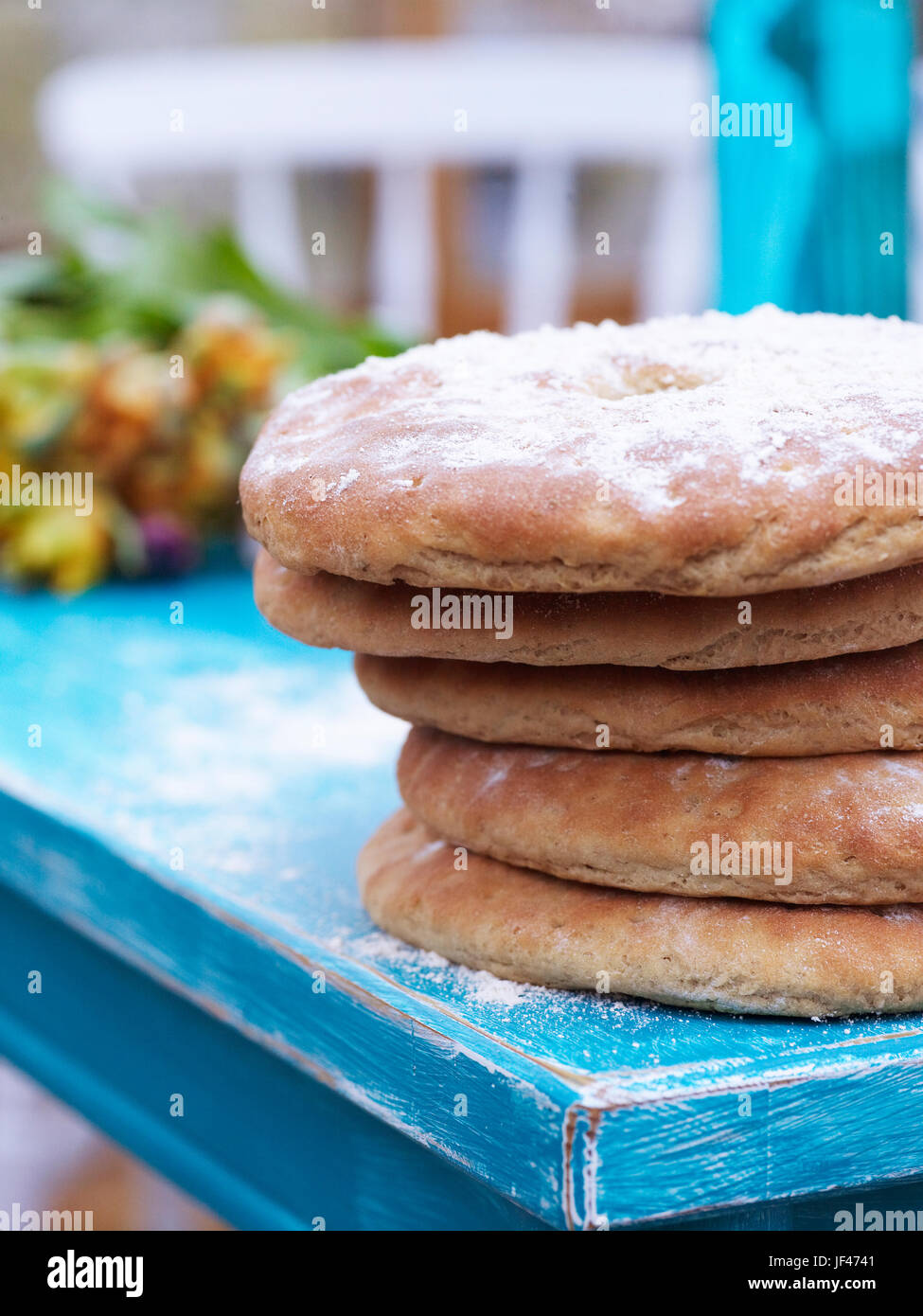 Flat breads hi-res stock photography and images - Alamy