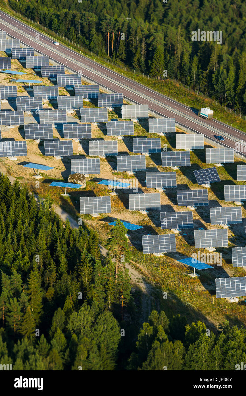 Solar farm near road Stock Photo - Alamy