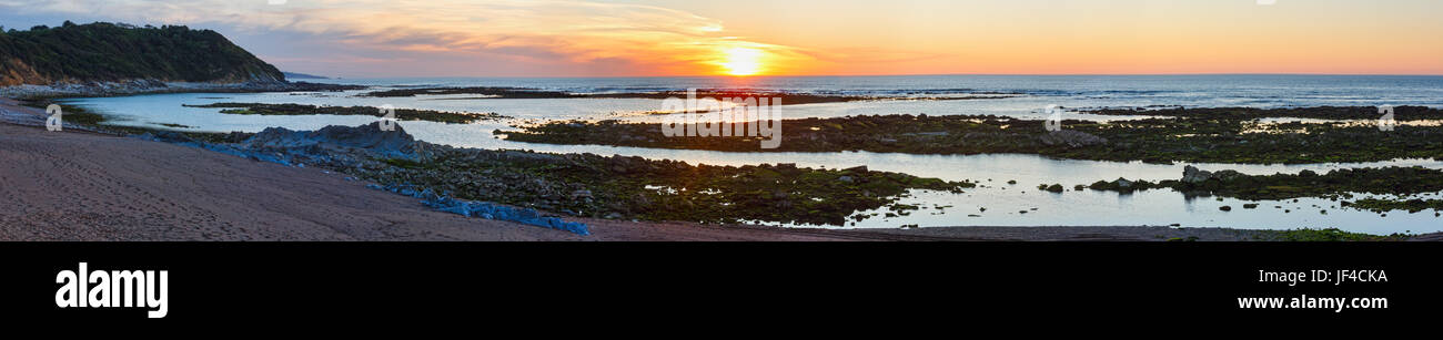 Sunset ocean view from beach Stock Photo - Alamy