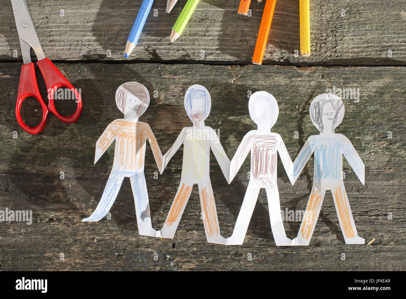 Paper made people figures Stock Photo - Alamy