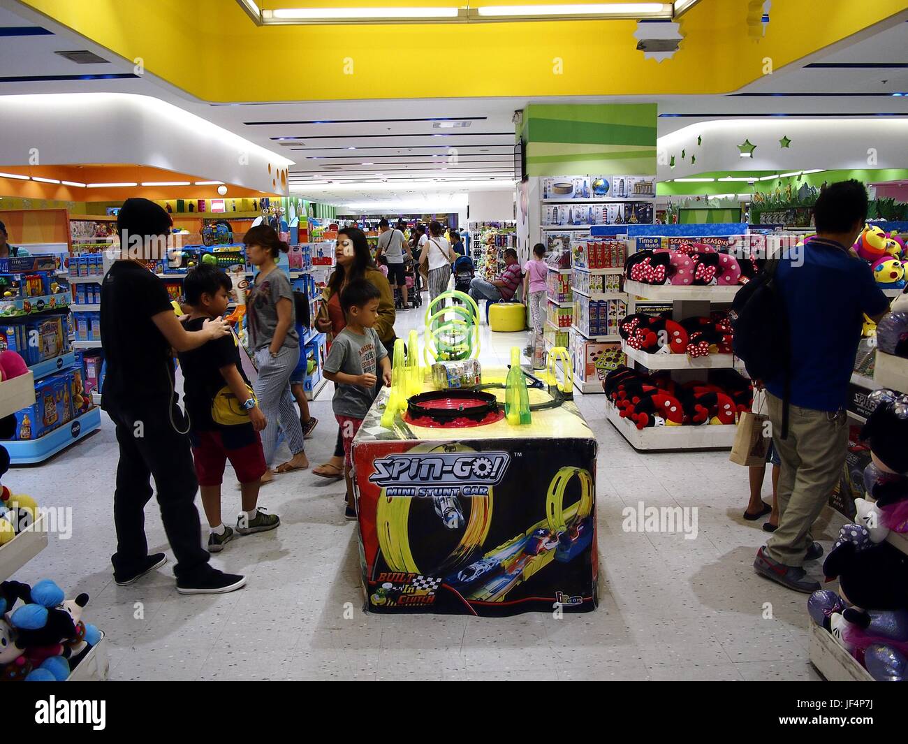 MANDALUYONG CITY, PHILIPPINES - JUNE 25, 2017: An assortment of toys on ...