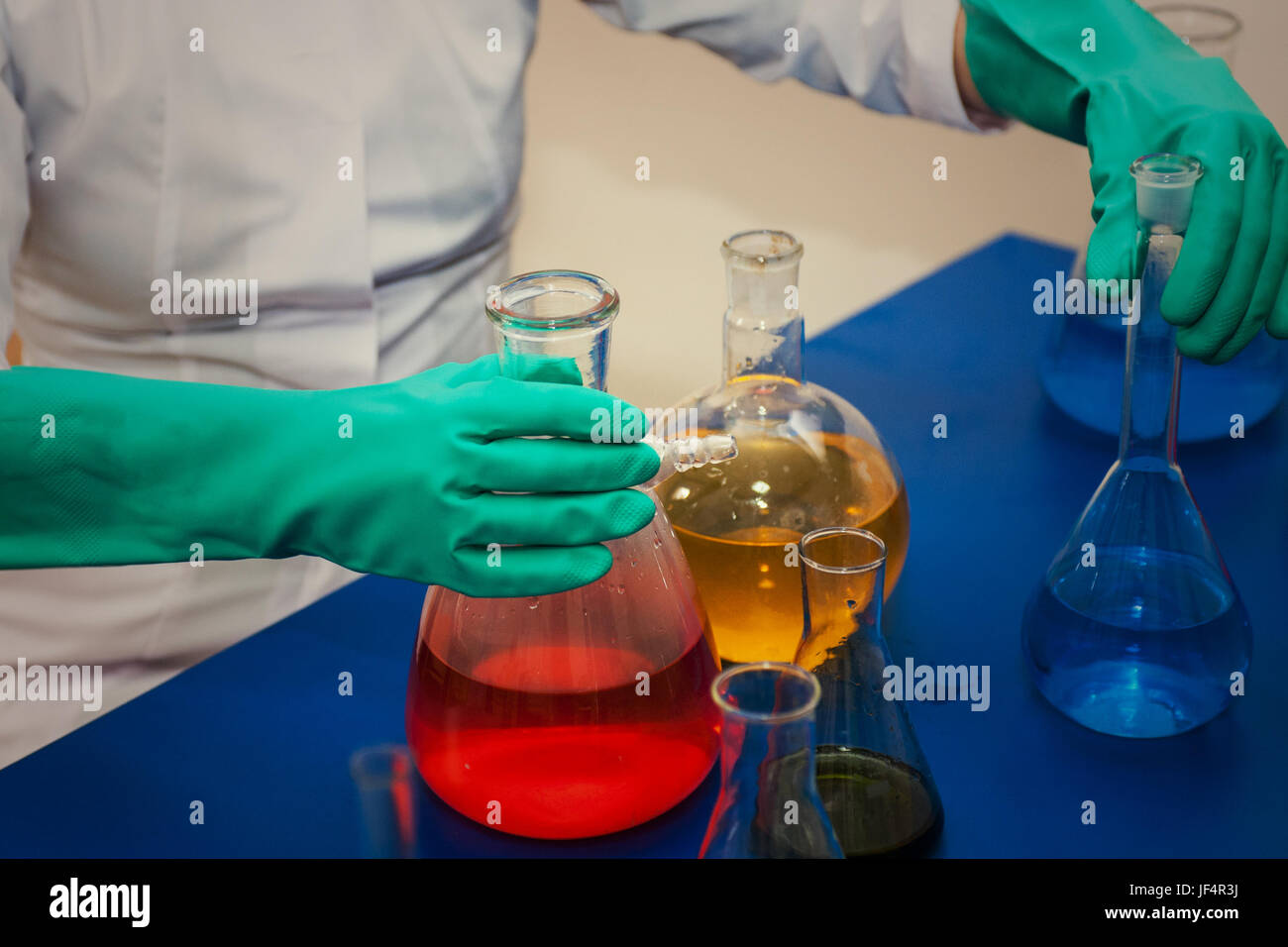 Experiments in a chemistry lab Stock Photo - Alamy