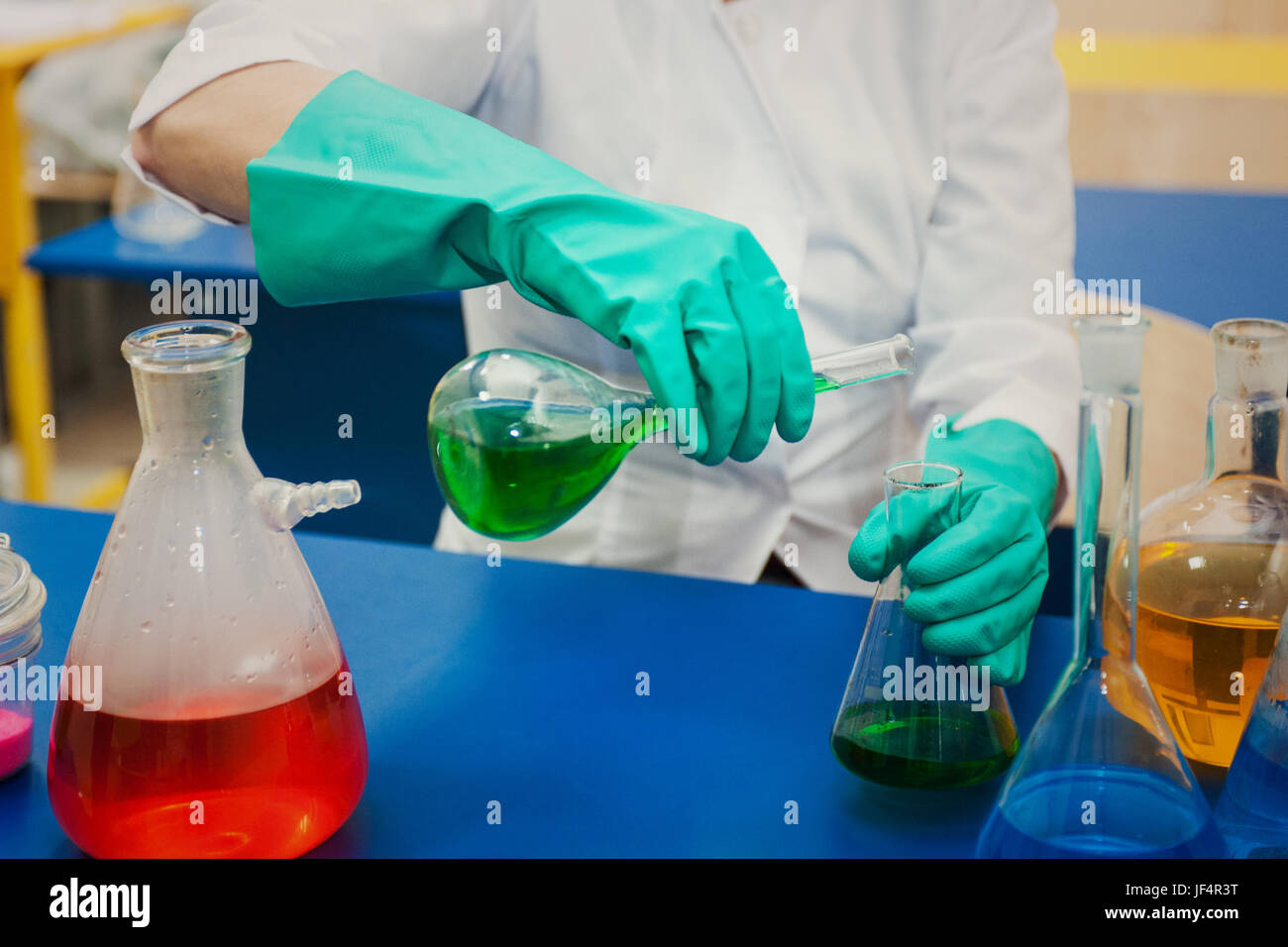 Experiments in a chemistry lab Stock Photo - Alamy