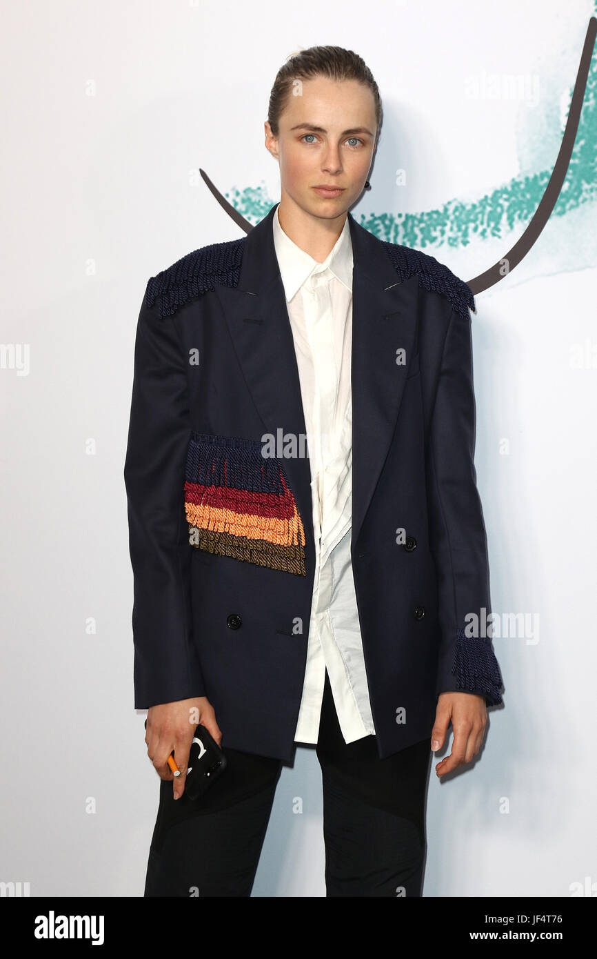 London, UK. 28th June, 2017. Edie Campbell, Serpentine Galleries summer ...