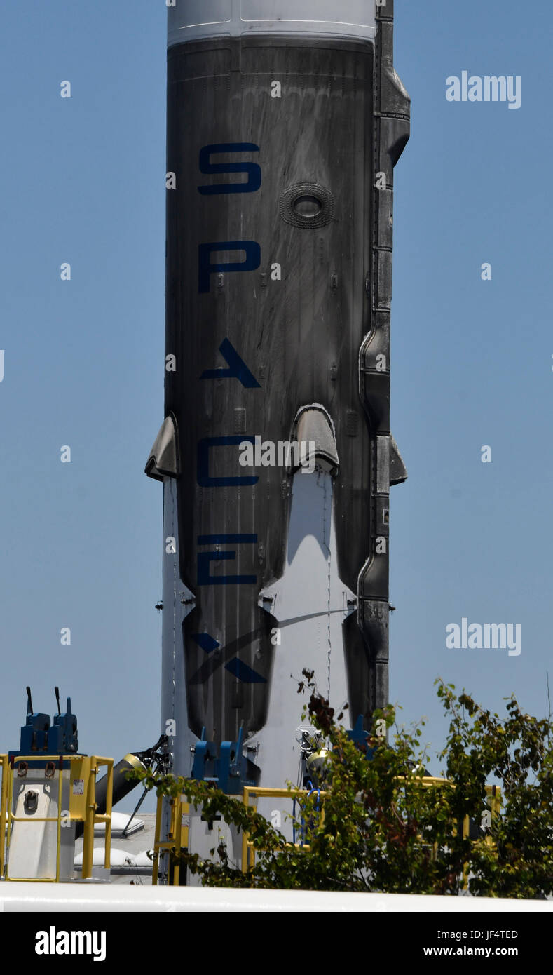 San Pedro, California, USA. 28th June, 2017. The SpaceX rocket booster ...