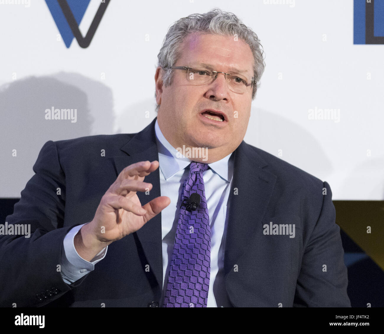 Cnas hi-res stock photography and images - Alamy