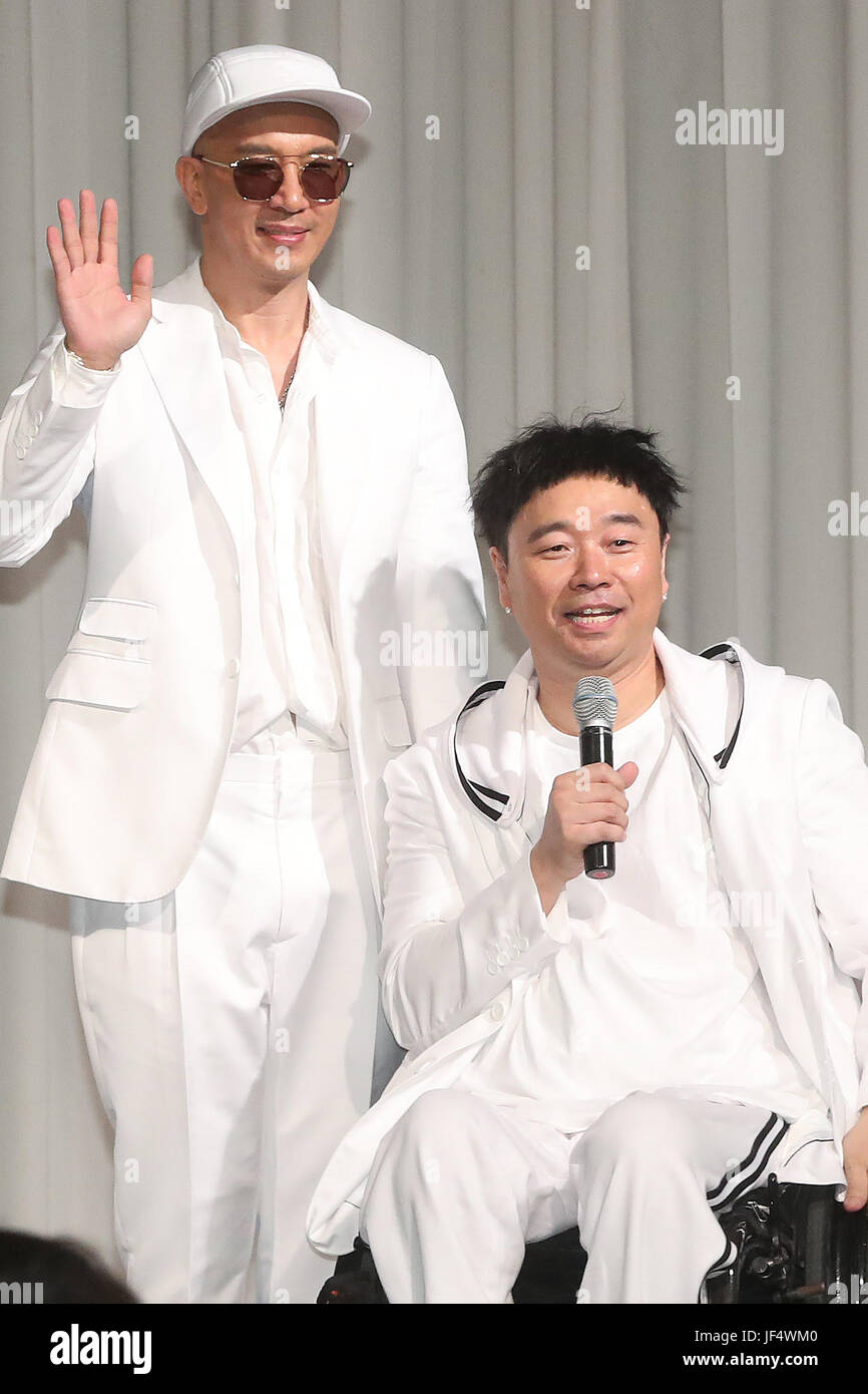 S. Korean dance duo Clon South Korean dance duo Clon attends a ...