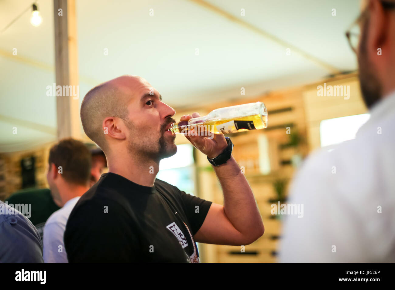 Celebrities Drinking Alcohol