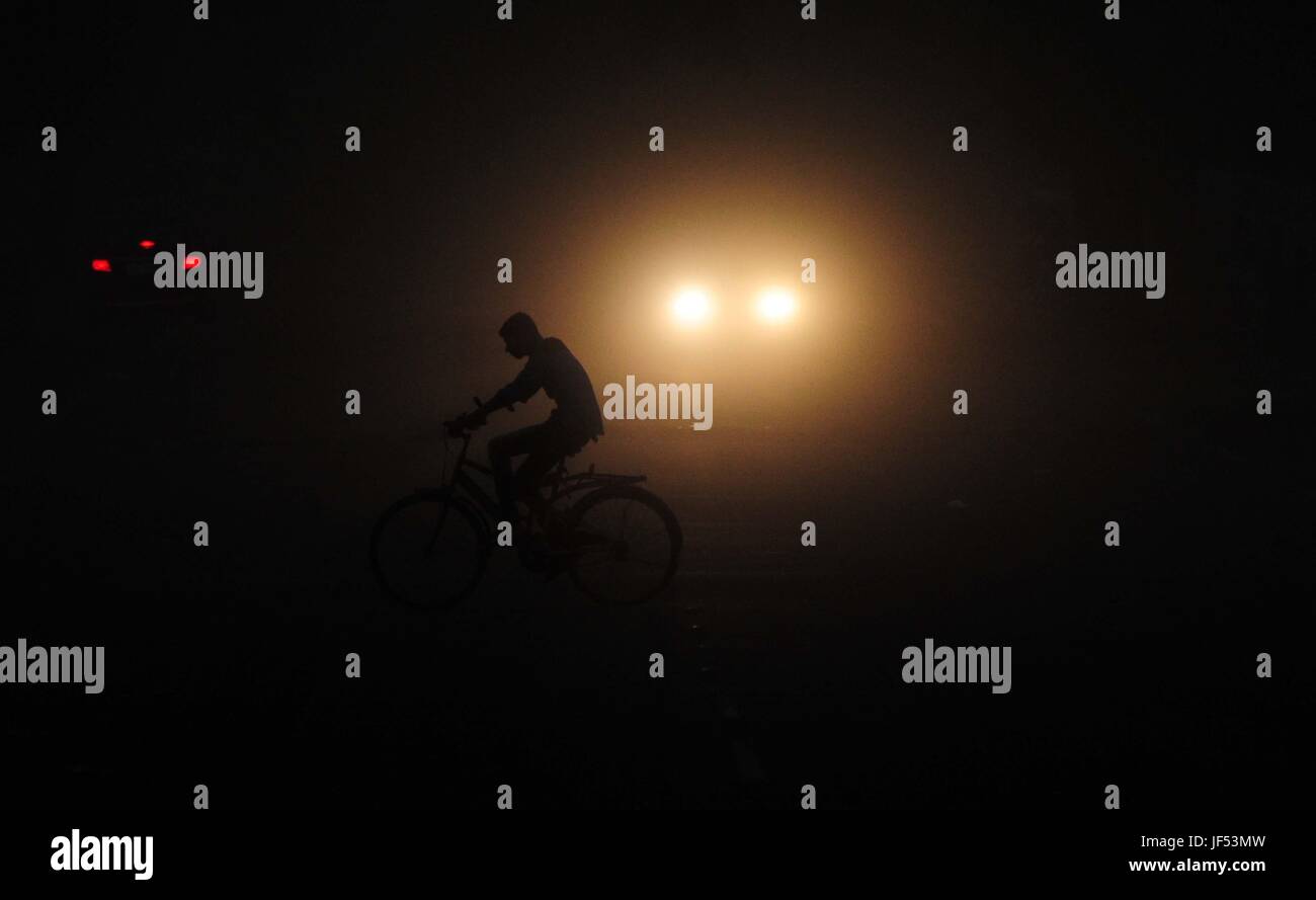 Paddle of a cycle hi-res stock photography and images - Alamy