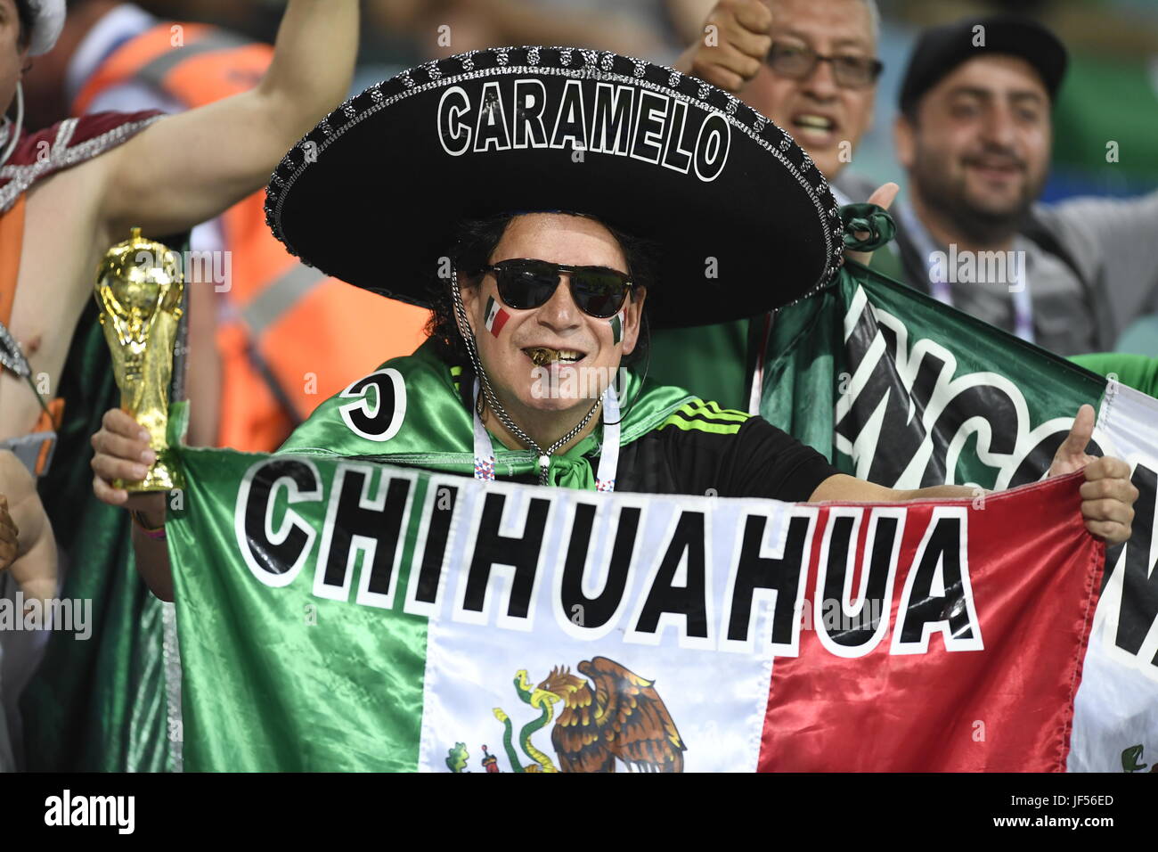 Mexicos fans hi-res stock photography and images - Alamy