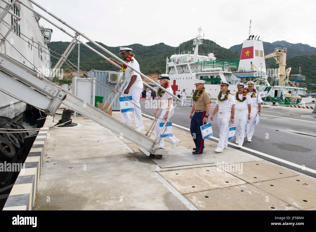 170529-N-SF984-022 CAM RAHN, Vietnam (May 29, 2017) Leadership of ...