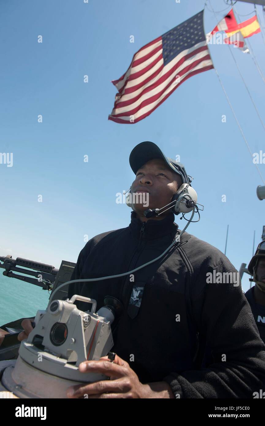 170530-N-FQ994-131 NAVAL STATION ROTA, Spain (May 30, 2017) Personnel ...