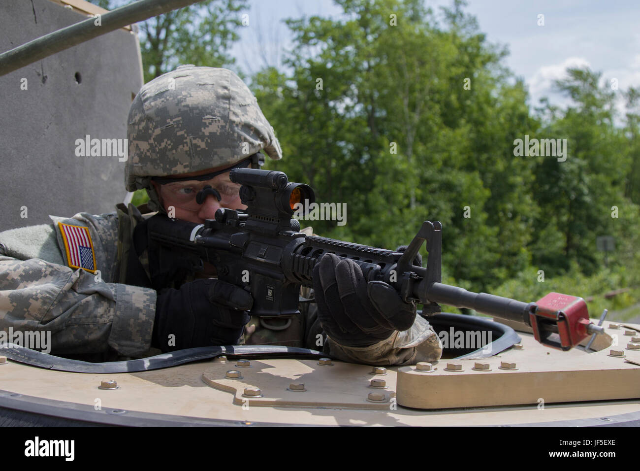 572nd Brigade Engineer Battalion High Resolution Stock Photography and ...