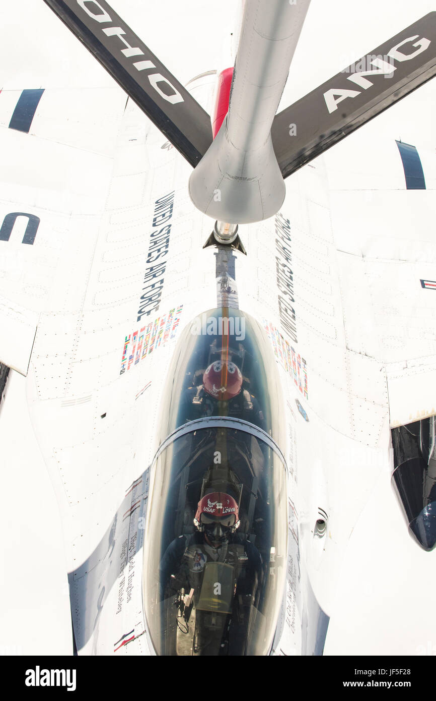 The 121st Air Refueling Wing provides aerial refueling to the F-16 ...