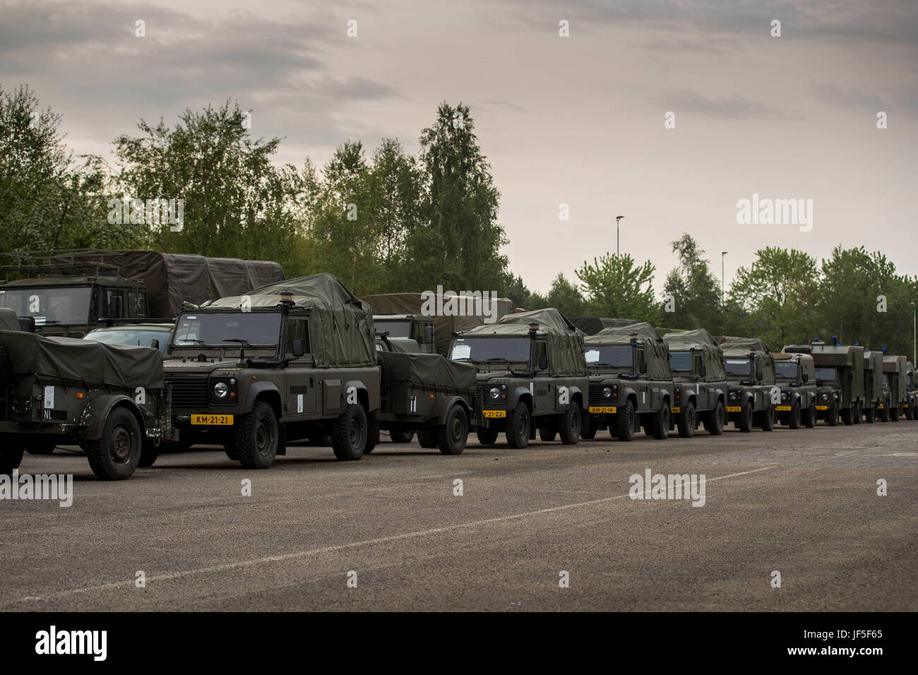 Dutch Marines in cooperation of MOVECON units load their equipment on ...