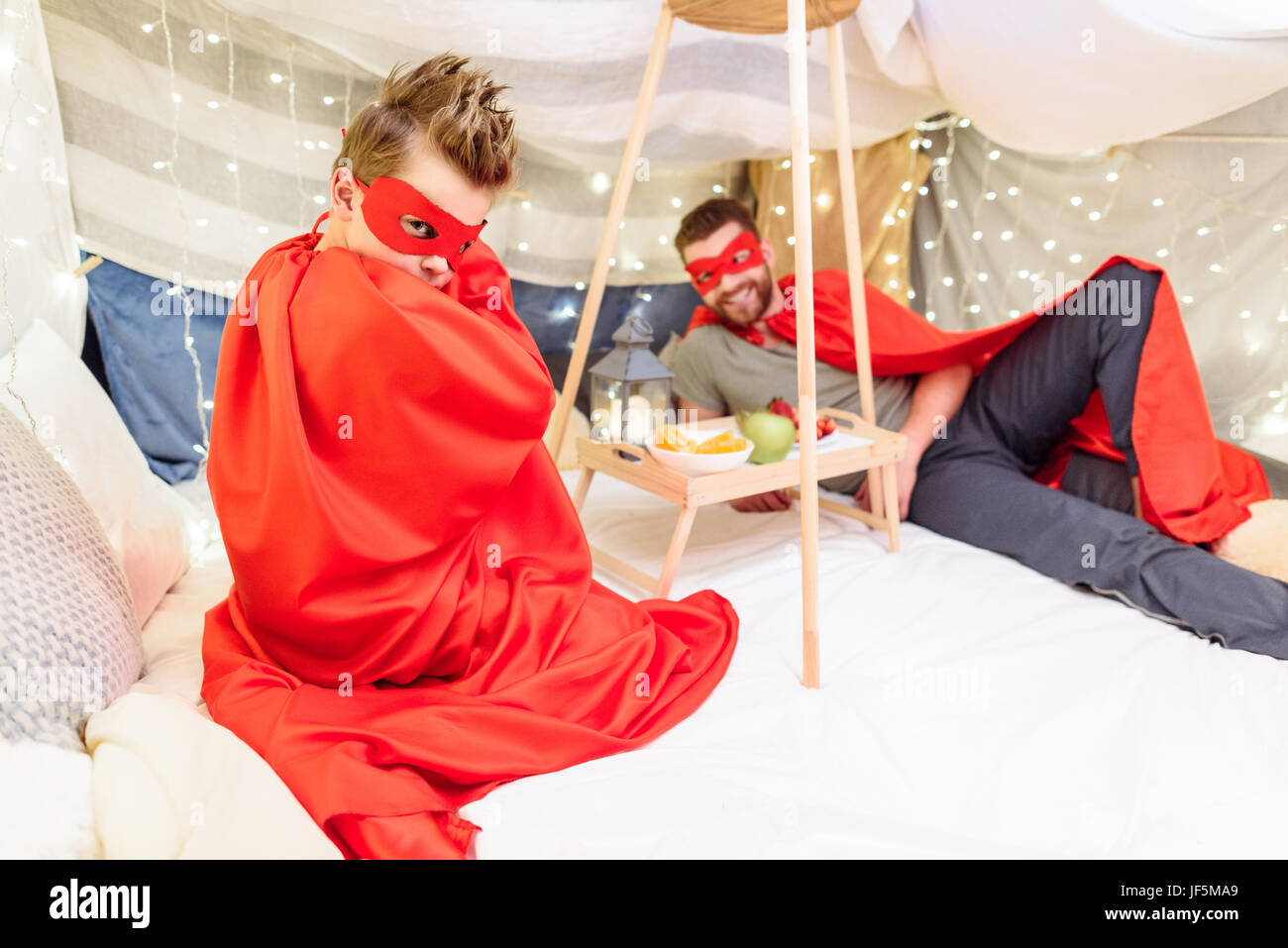 Blanket Fort Couple