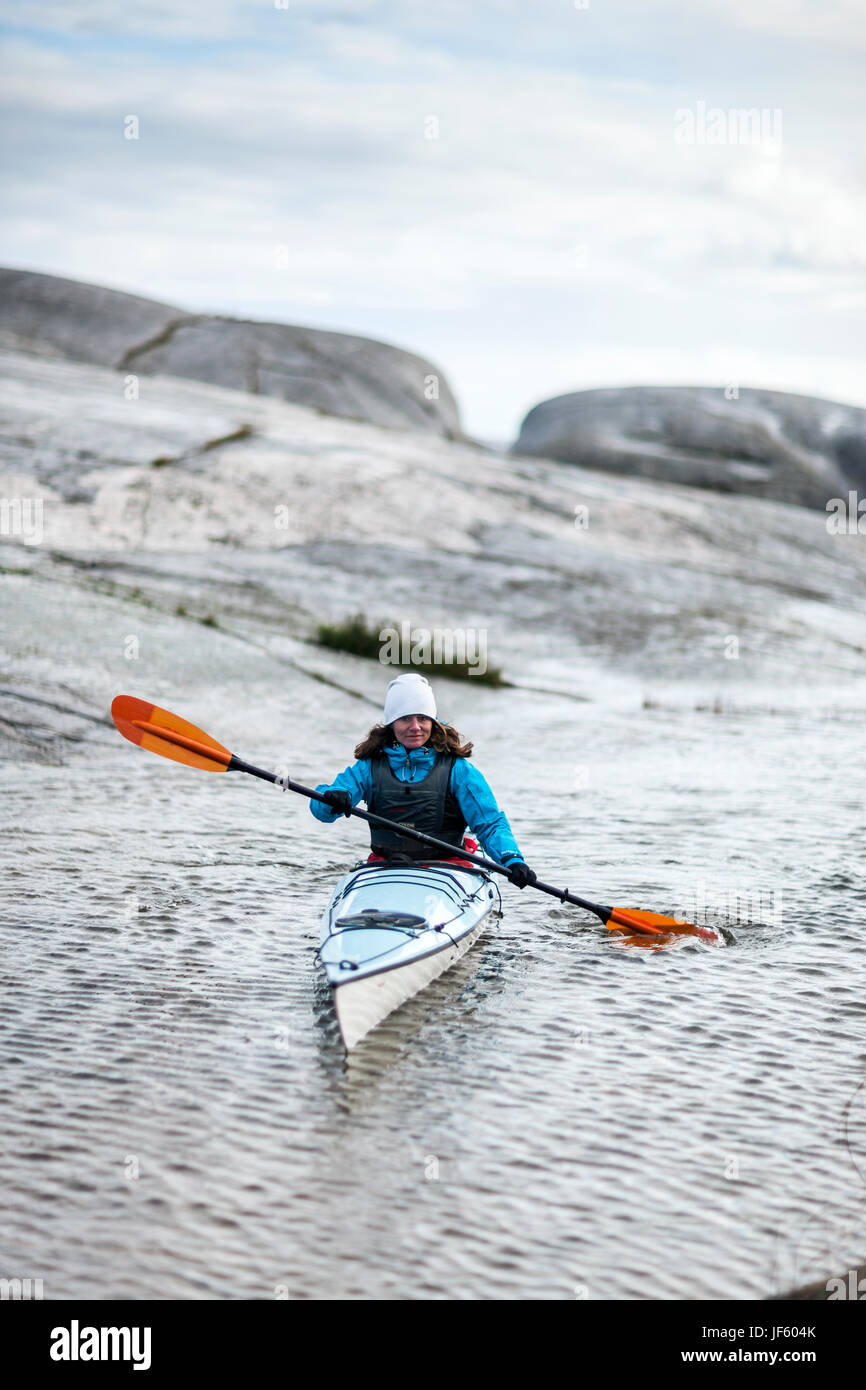 Kayaking the stockholm archipelago hi-res stock photography and images ...