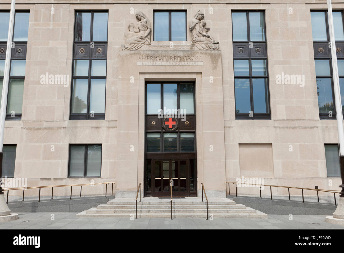 American red cross building hi-res stock photography and images - Alamy