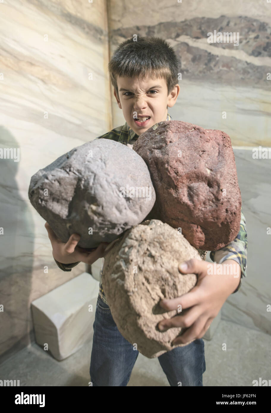 Heavy stones hi-res stock photography and images - Alamy