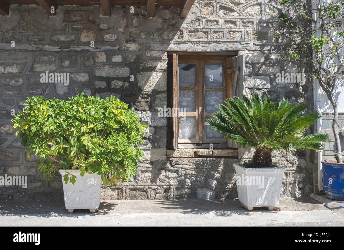 Typical Greek house Stock Photo - Alamy