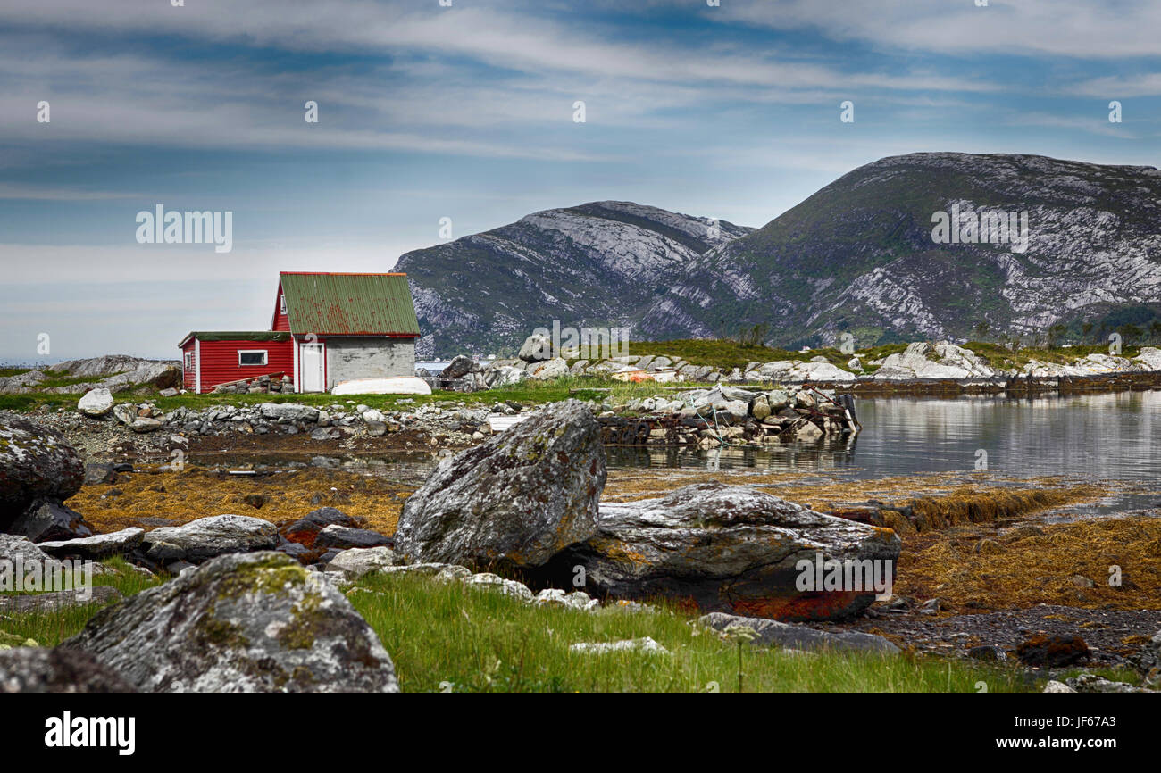 hut at lake Stock Photo - Alamy