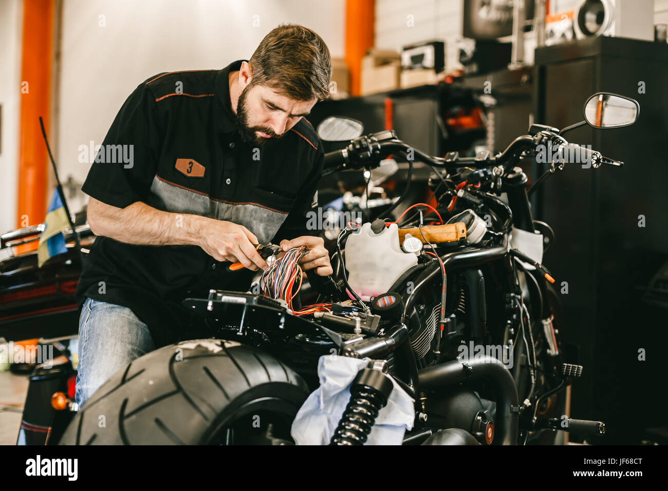 Motorcycle mechanic hi-res stock photography and images - Alamy
