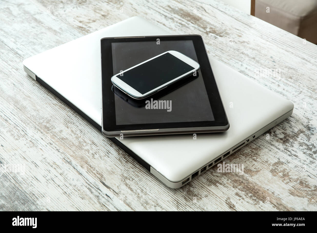 Mobile devices comparison hi-res stock photography and images - Alamy