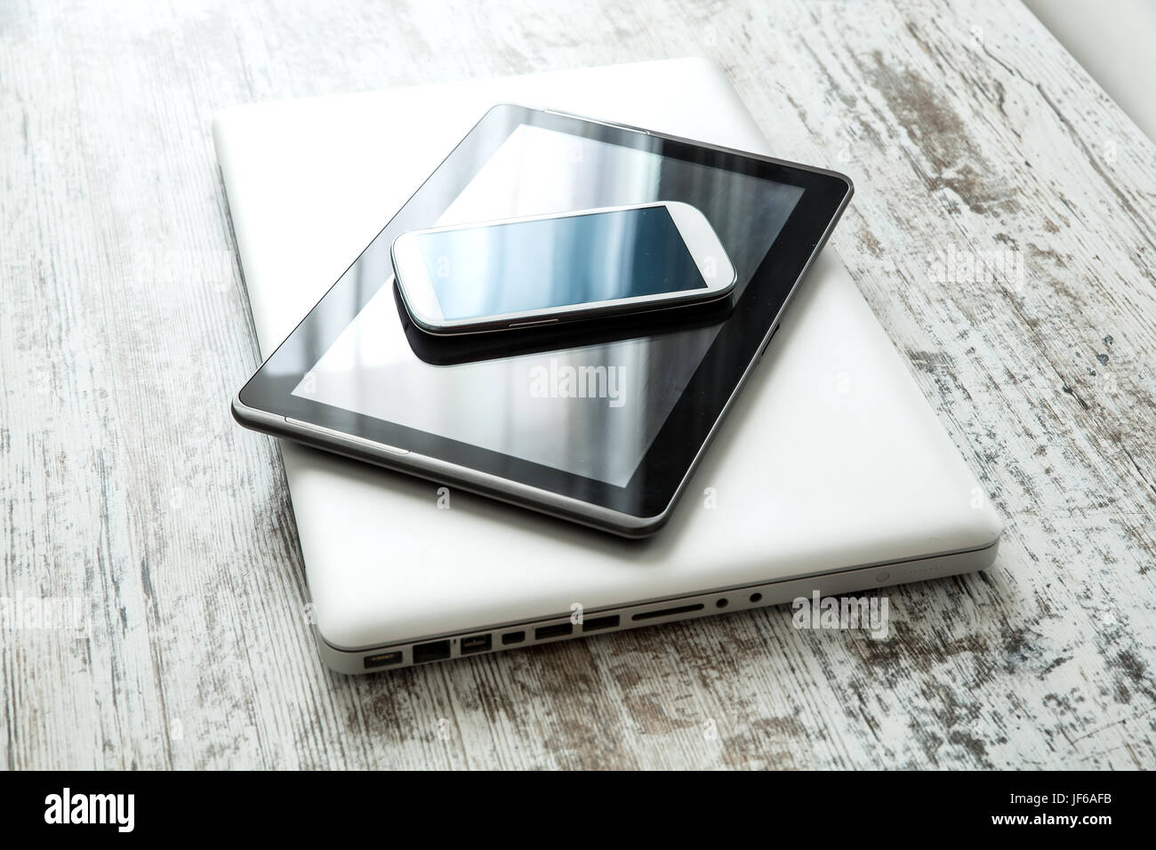 Mobile devices comparison hi-res stock photography and images - Alamy