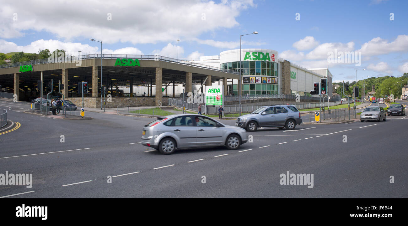 Asda Car Park Stock Photos & Asda Car Park Stock Images - Alamy