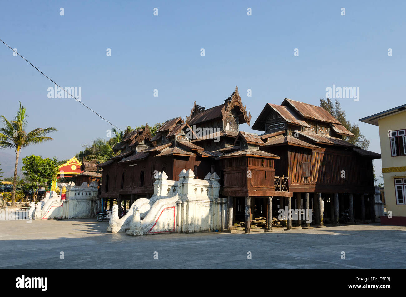 Teak temple, Nyaungshwe, Inle Lake, Taunggyi, Shan, Myanmar (Burma ...