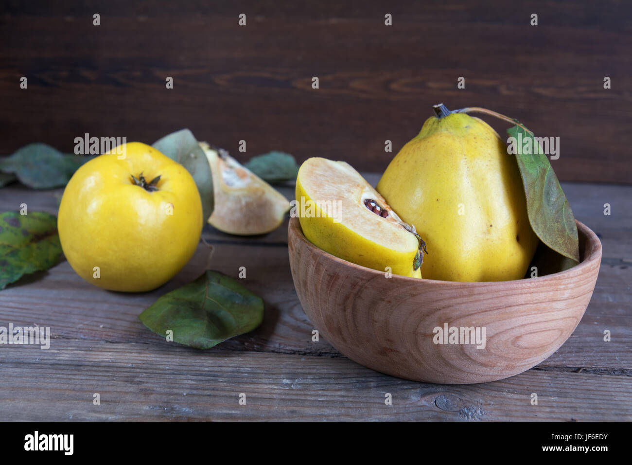 Quince table hi-res stock photography and images - Alamy
