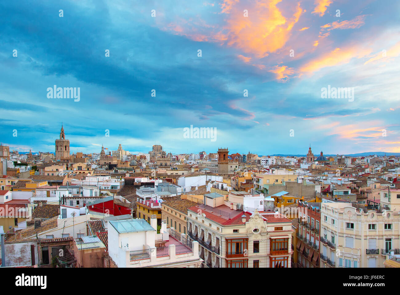 Spanish cityscape wallpaper hi-res stock photography and images - Alamy
