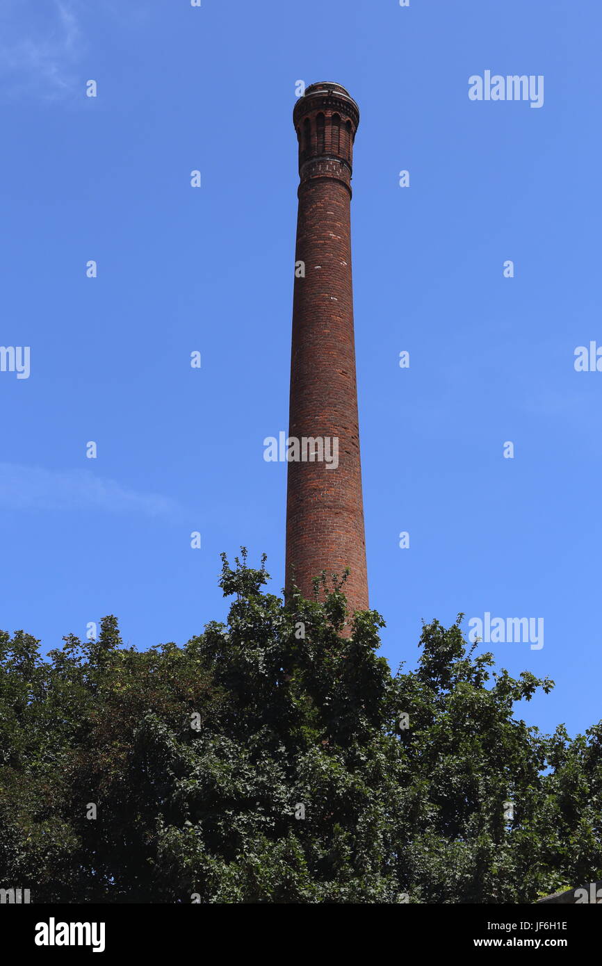 Old fashioned chimney hi-res stock photography and images - Alamy