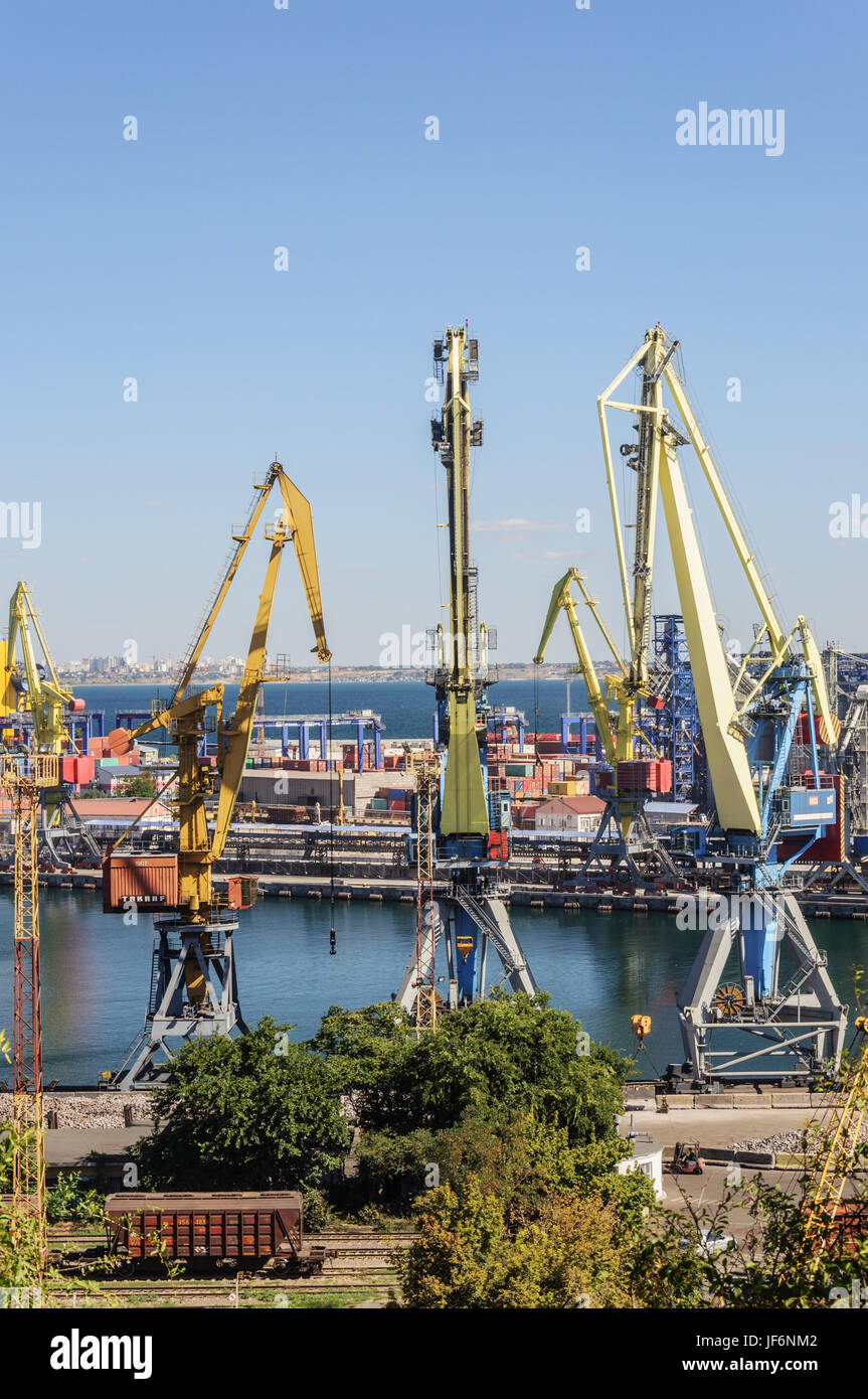 Cable cranes hi-res stock photography and images - Alamy
