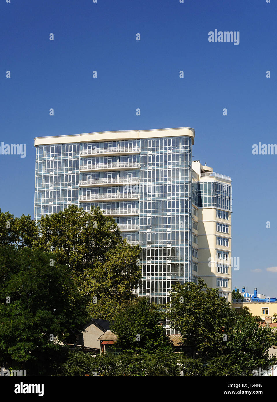 Big modern multi apartment hi-res stock photography and images - Alamy