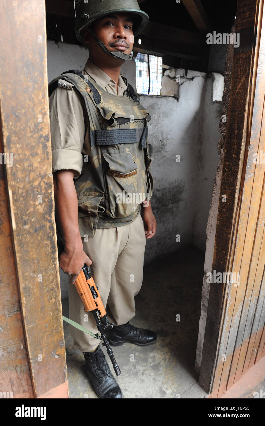 Indian police man hi-res stock photography and images - Alamy