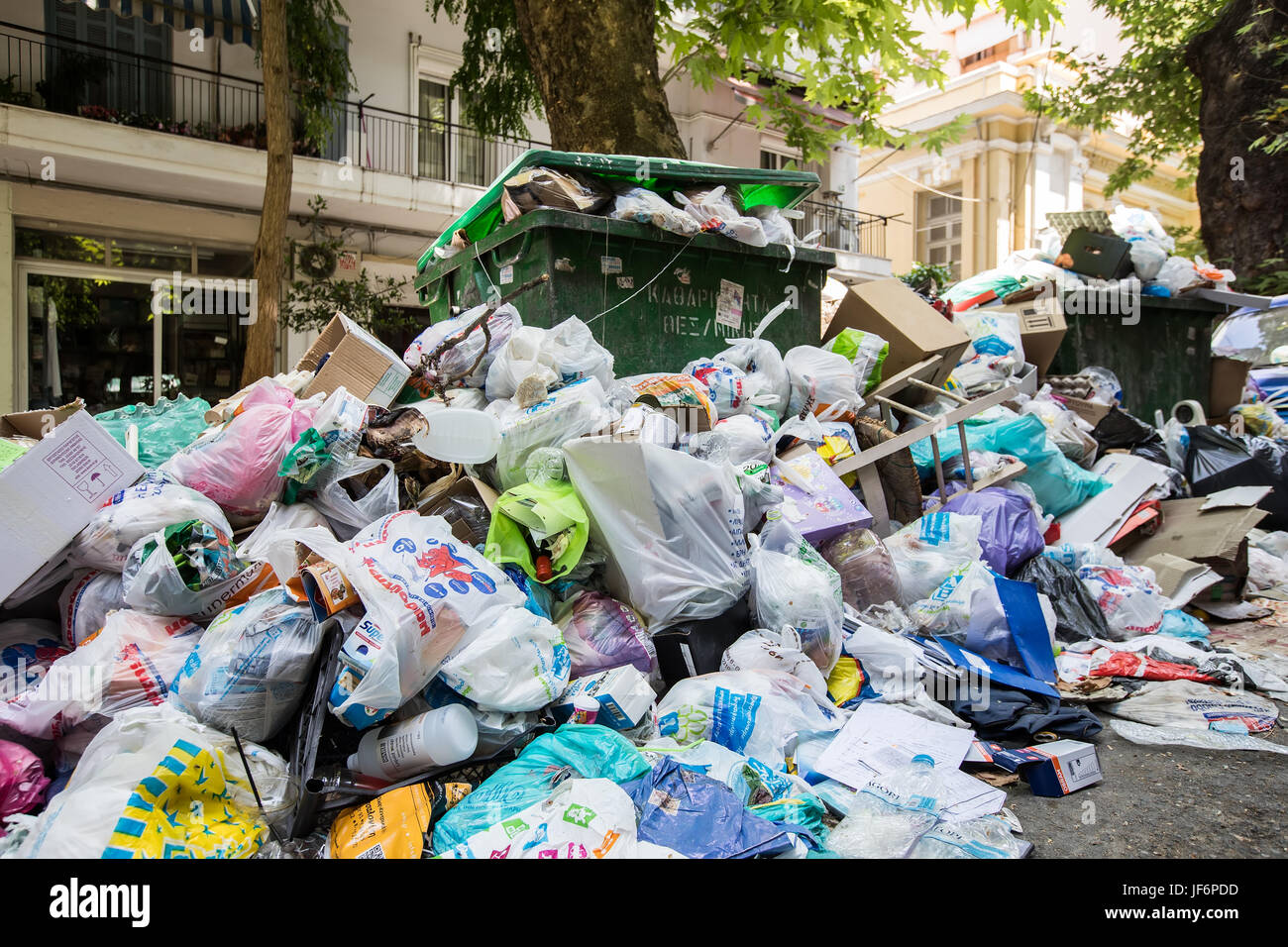 Thessaloniki garbage hi-res stock photography and images - Alamy