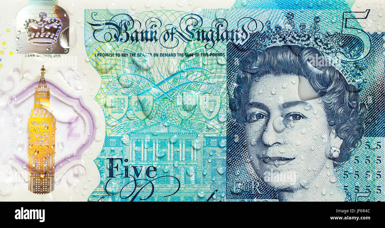 New Polymer Five Pound Note - 2017 Stock Photo - Alamy