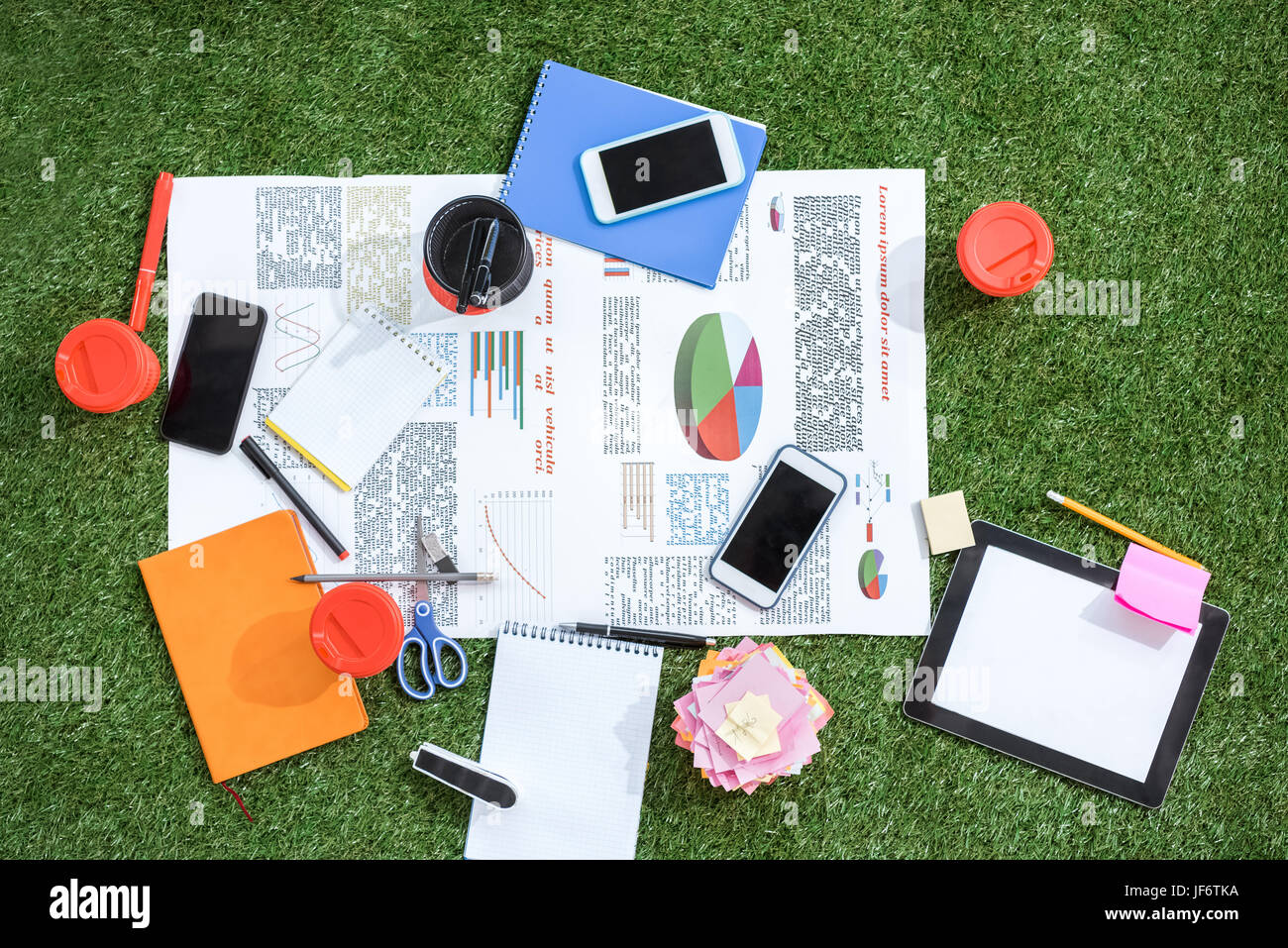 Business objects hi-res stock photography and images - Alamy