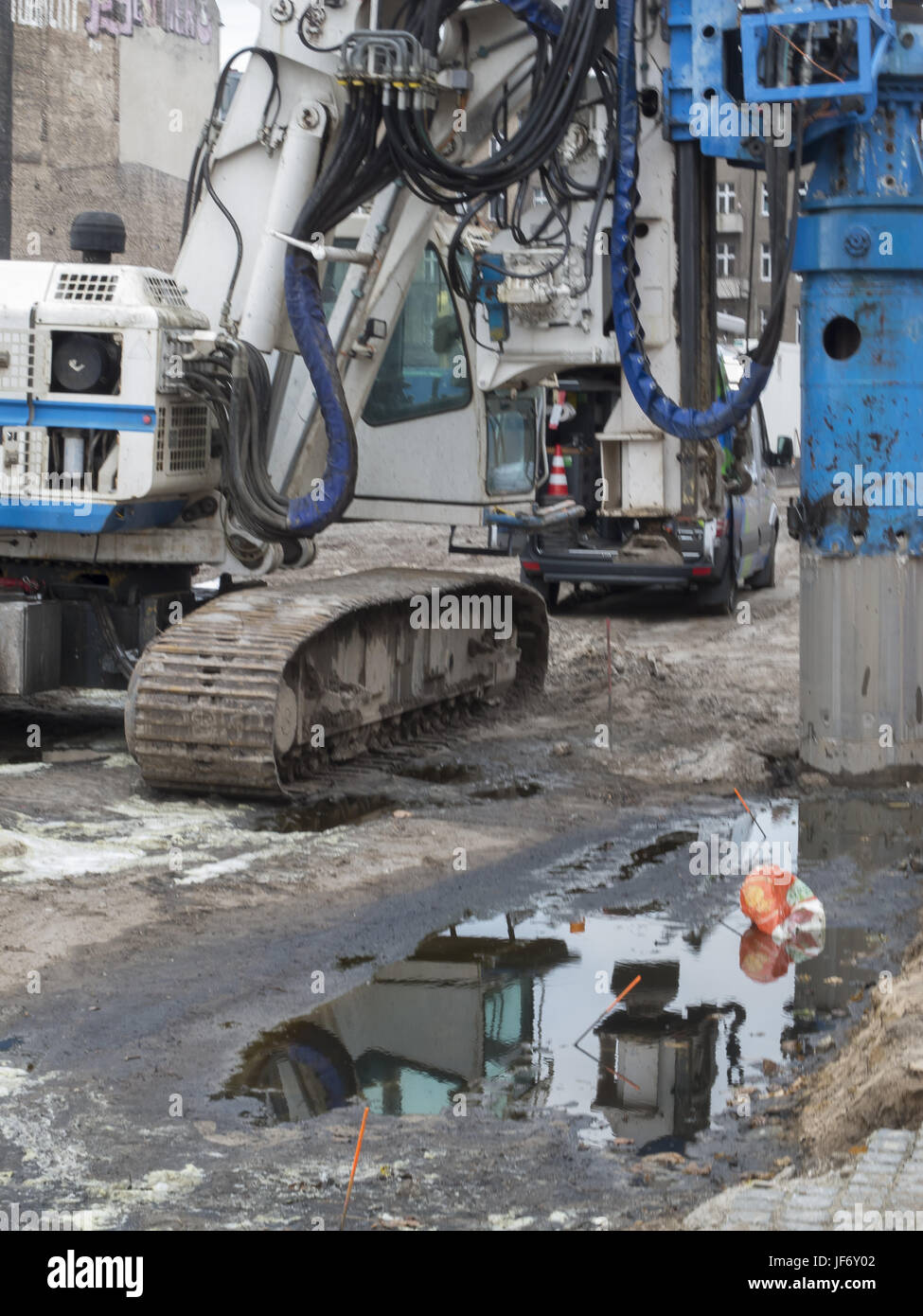 Piledriver pile driver hi-res stock photography and images - Alamy