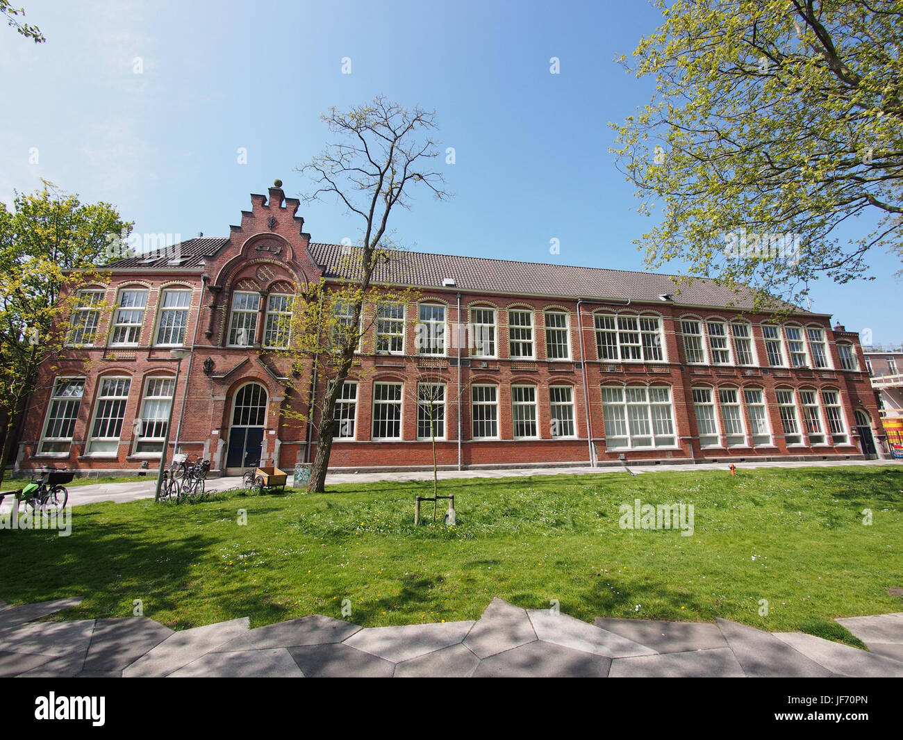 The School Building located at Tweede Leeghwaterstraat 7, an ...