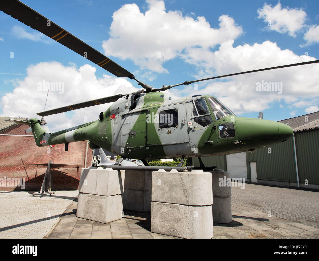 The English Army Lynx helicopter, used for reconnaissance and utility ...