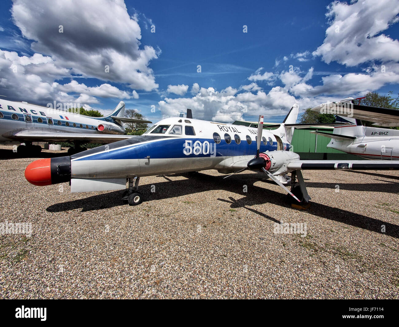 Royal navy jetstream hi-res stock photography and images - Alamy